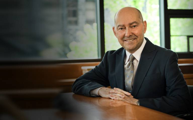 THE CORPORATE WARRIOR: Successful Strategies from Military Leaders to ...